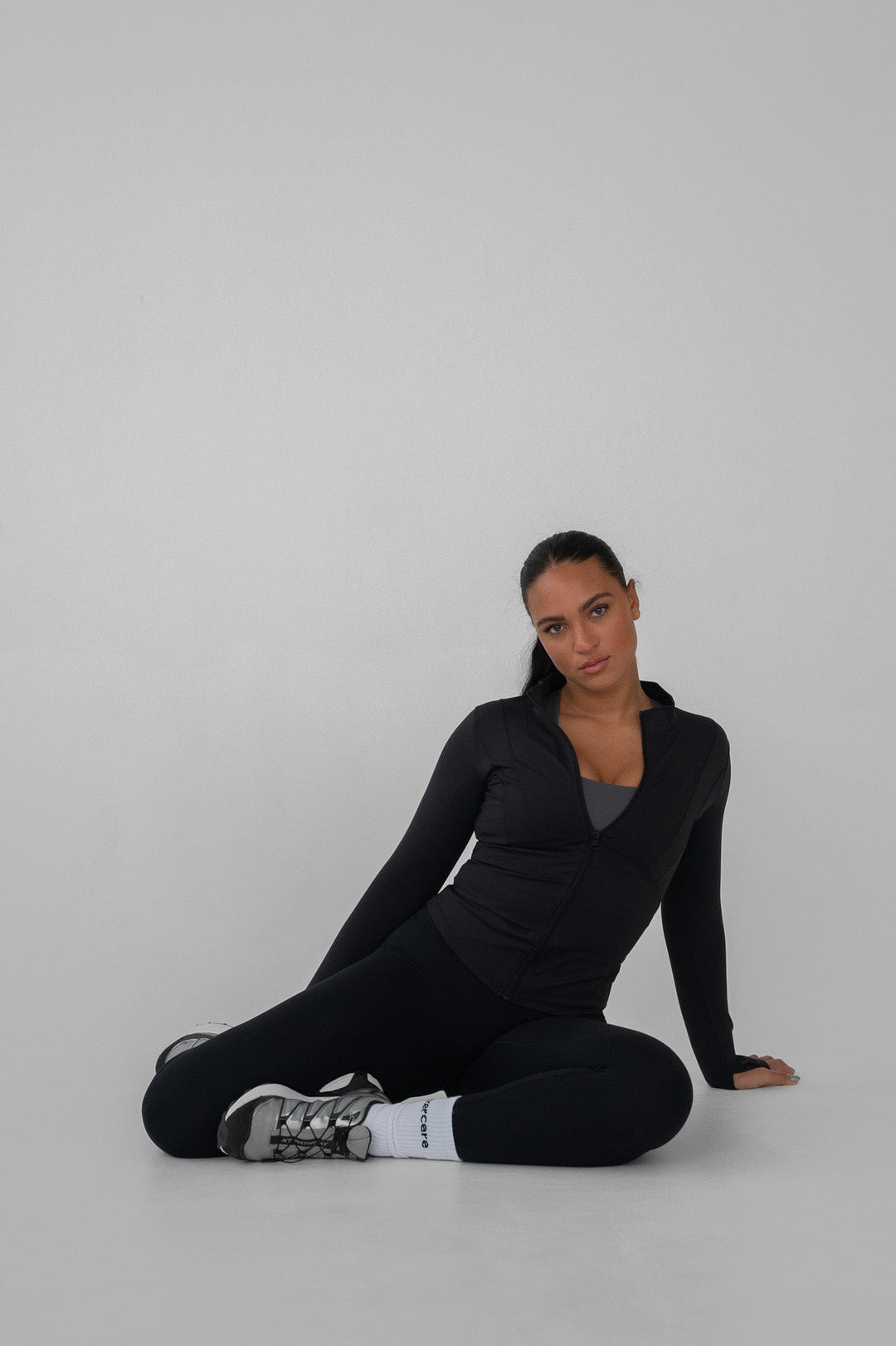 Hyper Zip Blouse - Black | Exercere